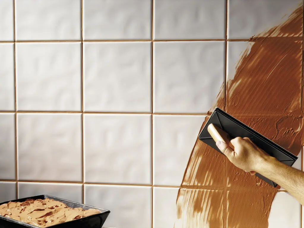 BORADA® PORCELÁNICA - Molins